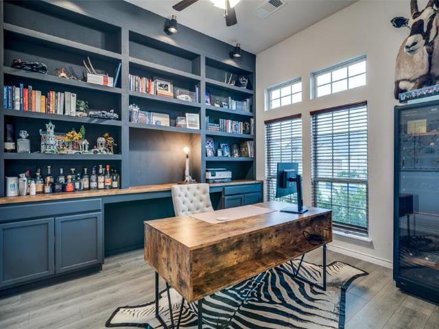 2053 Tahoka Lane