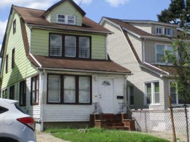 205th St