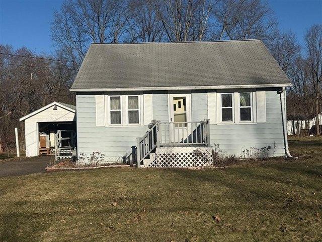 205 209 Clifford Dr, Vestal, NY 13850