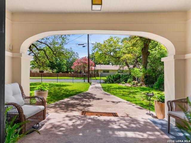 205 2Nd St