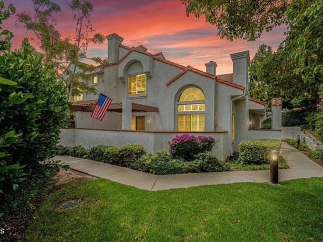 205 Camino Toluca, Camarillo, CA 93010