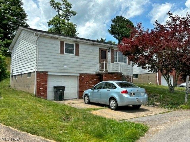 205 Canterbury Blvd, Steubenville, OH 43952