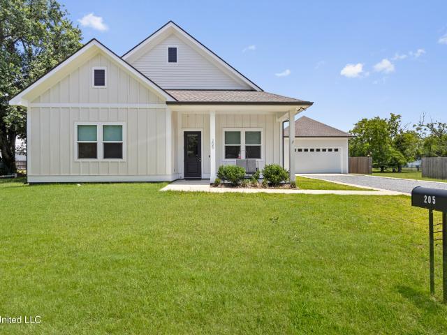 205 Caron Ln, Bay St. Louis, MS 39520 | MLS #4134 | Compass