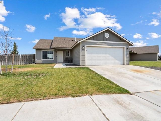 205 Cartwright Ave, Umatilla, OR 97882