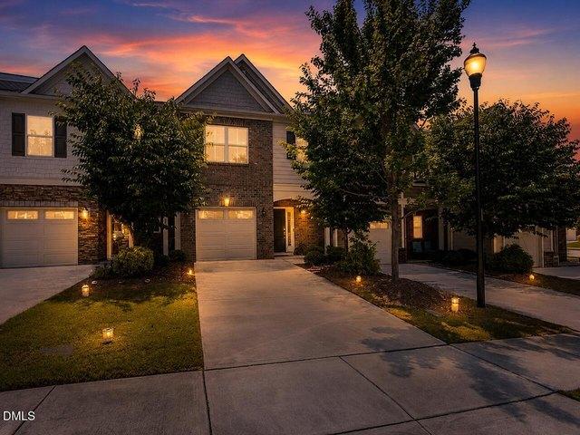 205 Castien Cove Pl, Apex, NC 27539