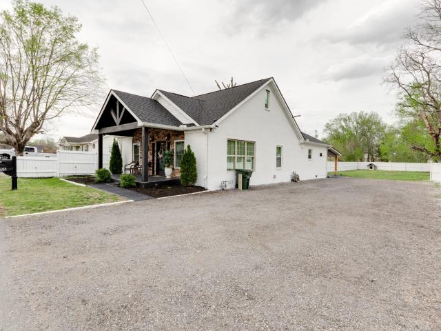205 Church St