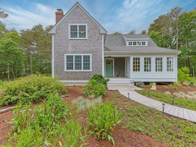 205 Cranberry Hollow Rd, Wellfleet, MA 02667