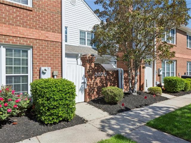205 Amersham DR # G