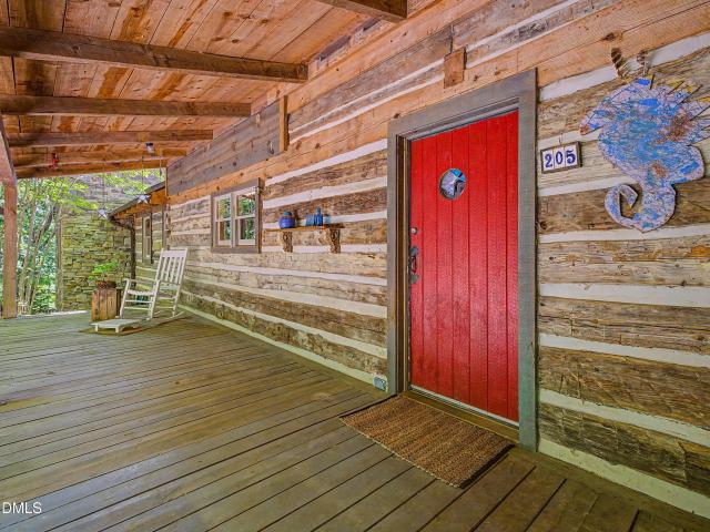 205 Anolis Drive