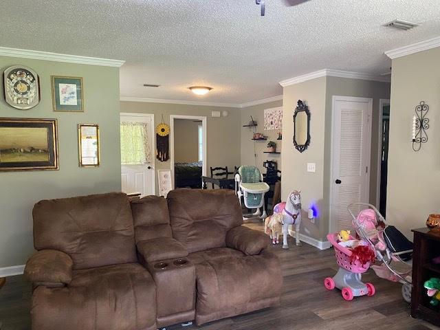 205 Academy Dr