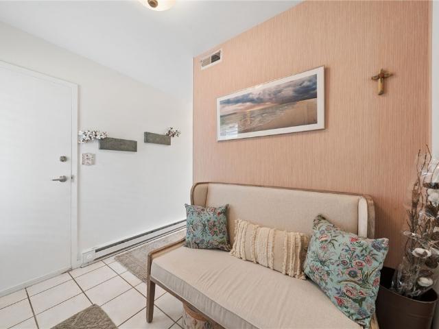205 Alfred Pl