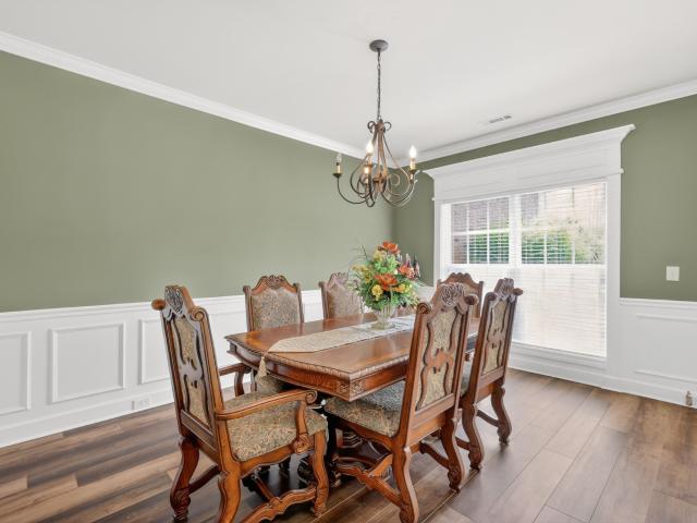 205 Apricot Ln