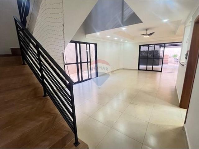 205 Área Útil Casa de Condomínio Alugar, 3 Dormitórios localizado em Villa Florença Av, Angelo Antonio Colafemina, 380, Bonfim Paulista, Ribeirão Preto, São Paulo, 14035080 | Brasil