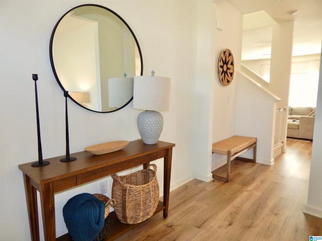 205 Arlington Loop