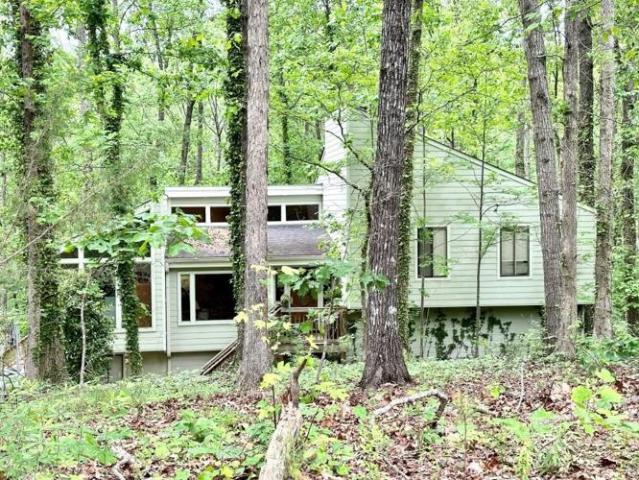 205 Aspen Bluff, Roswell, GA 30075