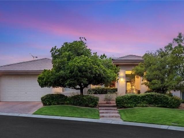 205 Aventura St, Las Vegas, NV 89144