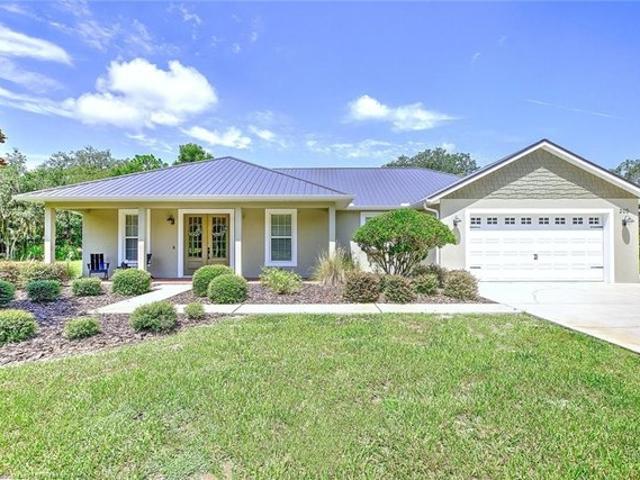 205 Bay Blossom Dr, Sebring, FL 33876