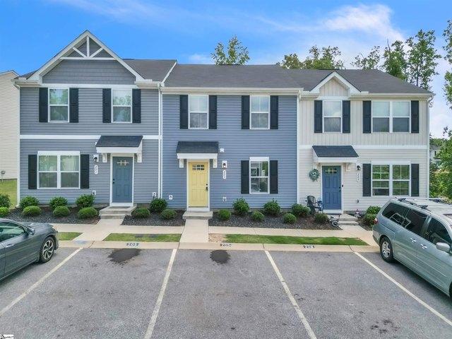 205 Becky Don Dr, Greer, SC 29651
