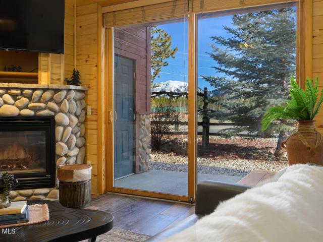 205 Bella Vista Ct, Unit 109, Grand Lake, CO 80447 | MLS #26 273 | Compass