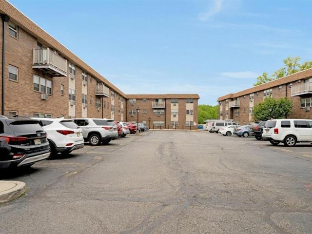 205 Bergen Turnpike # 2A