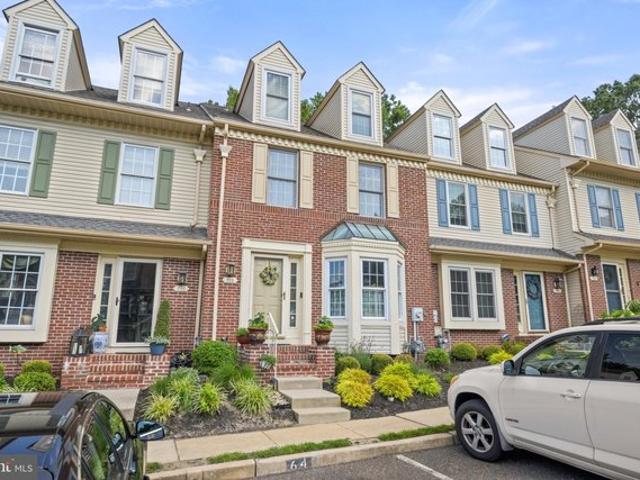 205 Berkshire Way, Evesham, NJ 08053