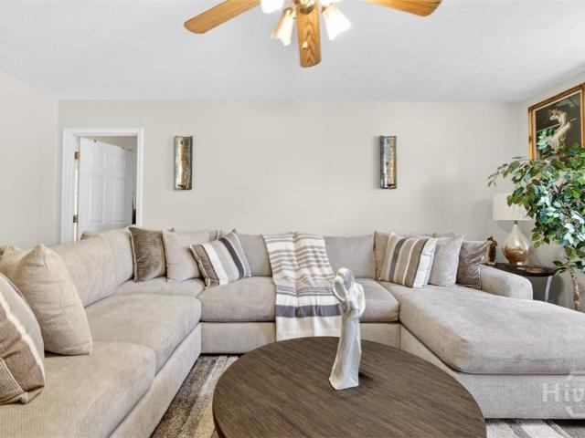 205 Big Oak Circle