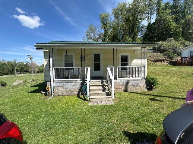 205 Birch St, Pulaski, VA 24301