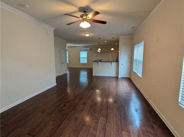 205 Gee ST