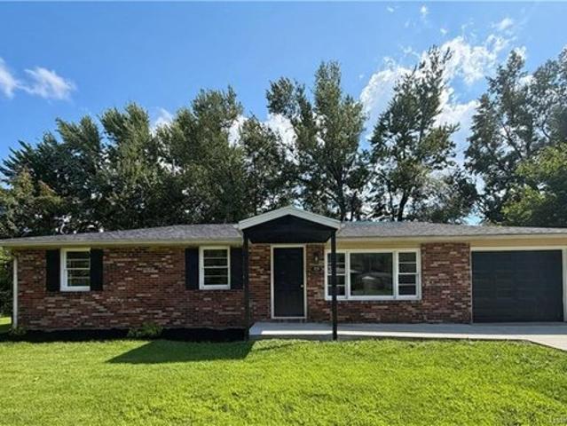 205 Glad St, Hanover, IN 47243