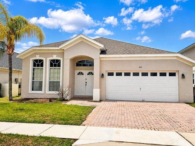 205 Gleneagles Dr, Davenport, FL 33897