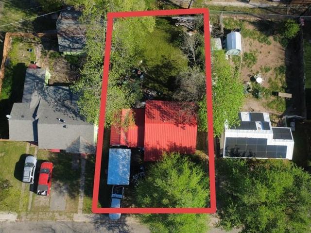 205 Graham Ave, Bonham, TX 75418