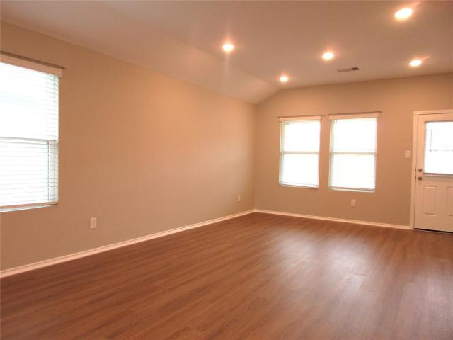 205 Granary Dr