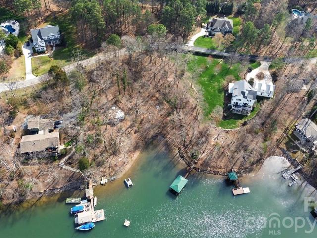 205 Grasshopper Circle