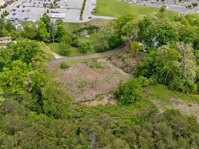 205 Green Rd