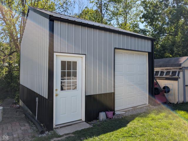 205 Davis Street