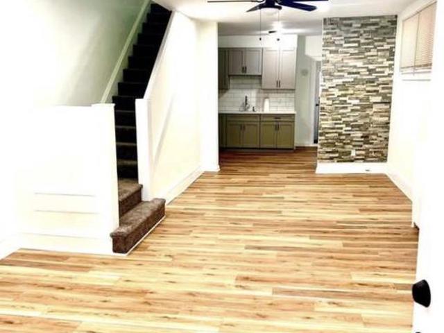 205 Damons Lane