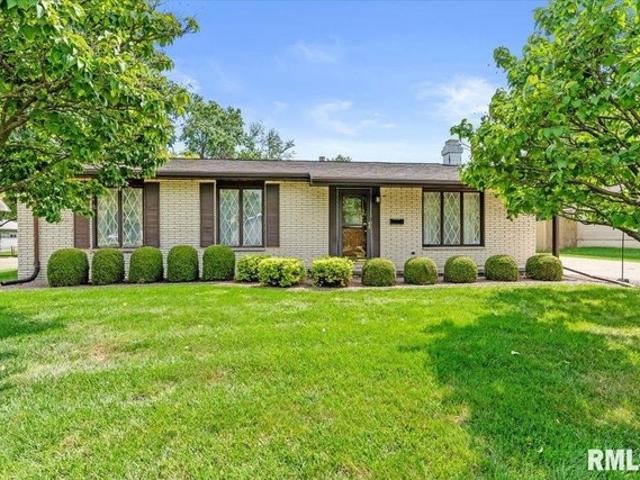 205 Deer Head Ln, Springfield, IL 62704