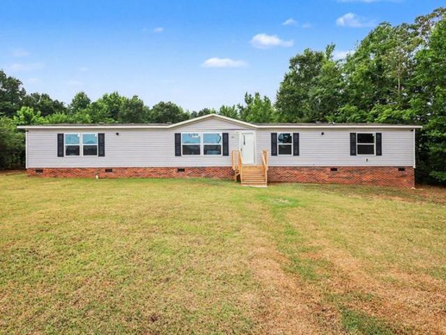 205 Dillon St, Chesnee, SC 29323