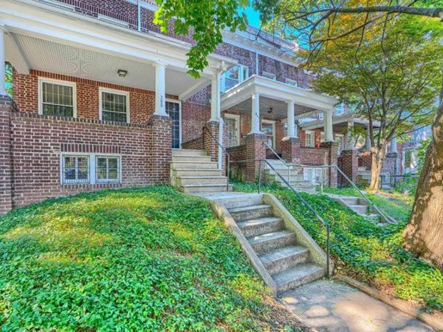 205 E 32nd St, Baltimore, MD 21218