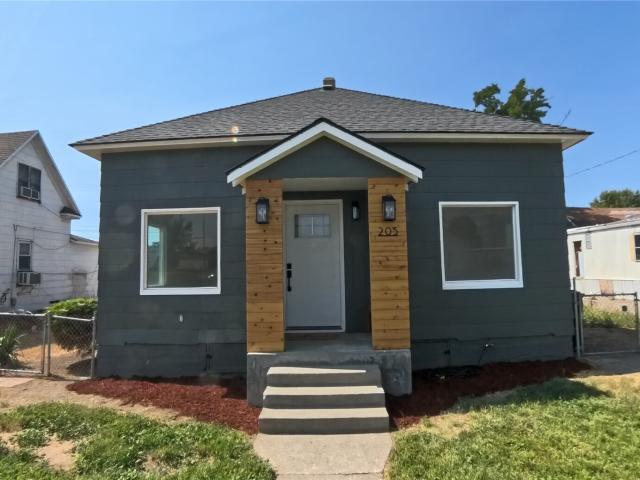 205 E Broadway Street