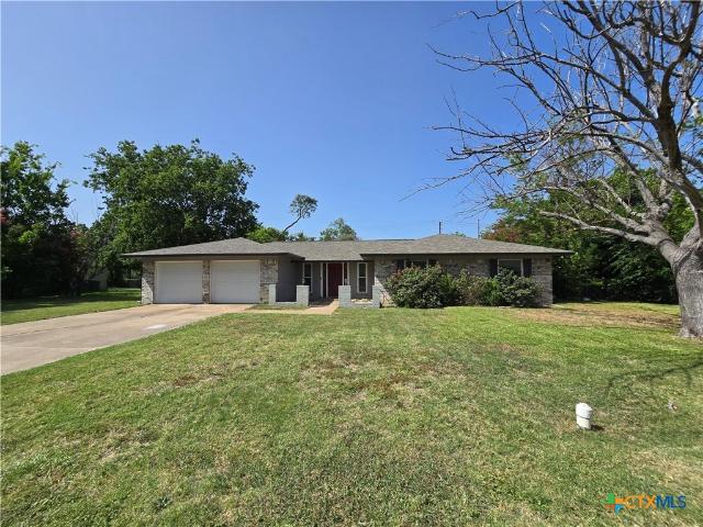 205 E Cherokee Drive