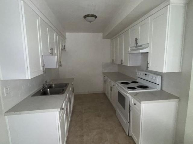 205 E Clifton, Anaheim 1 Bedroom Apartment for Rent at 205 E Clifton Ave, Anaheim, CA 92805 The Colony