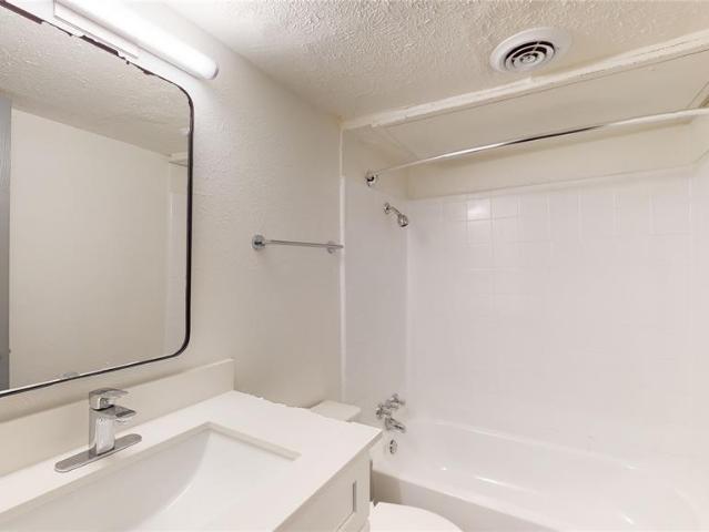 205 E Davis St, Unit 103, Dallas, TX 75203 | MLS #21186