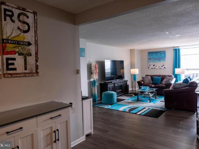 205 E Joppa Road # 405