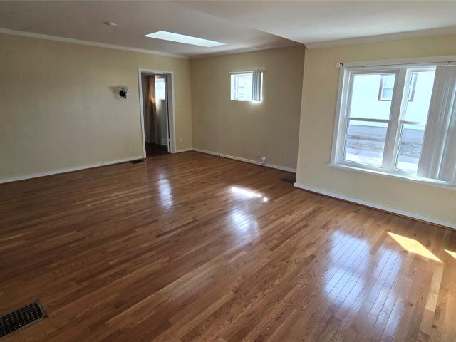 205 E Market Street