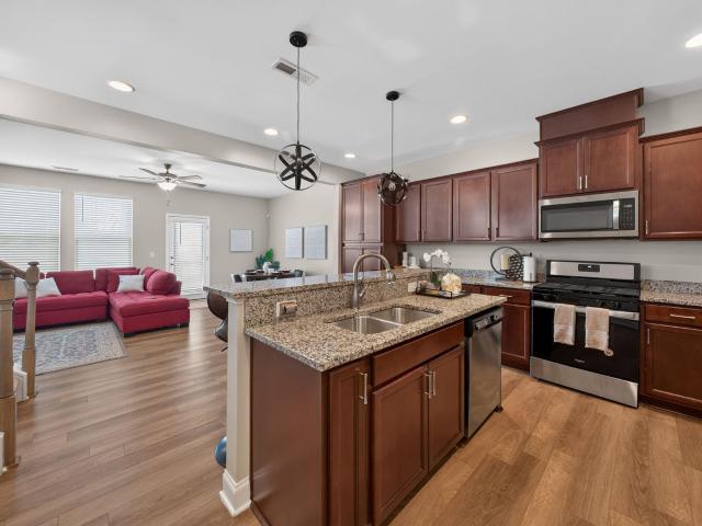 205 E Porthaven Way