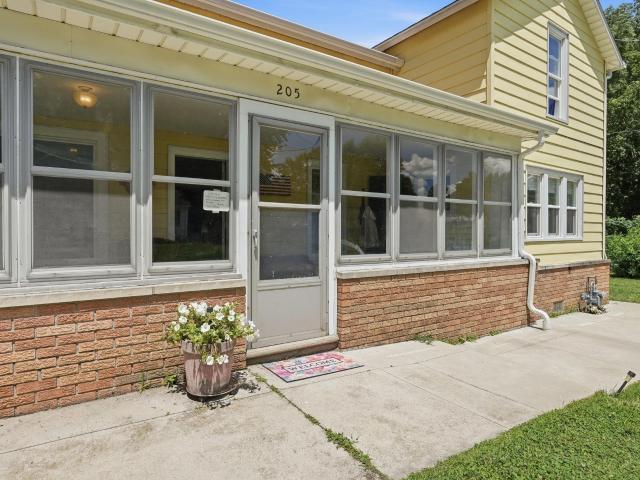 205 E Spring Street