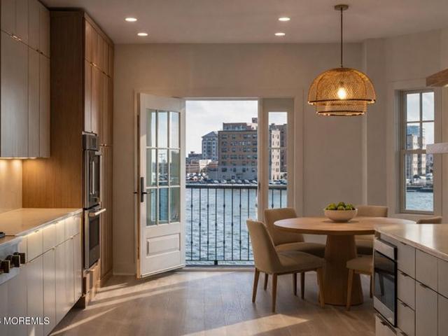205 Edgemont Dr Unit 2, Loch Arbour Village, NJ 07711