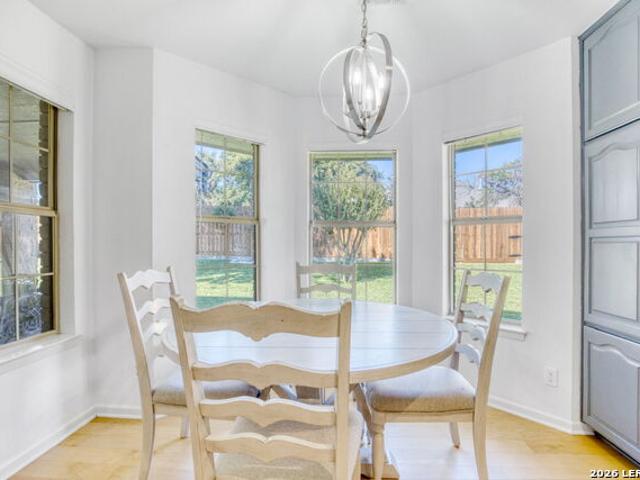 205 Edgewood Dr