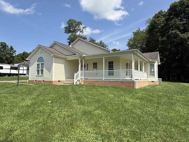 205 Edgewood Estates Rd, Beverly, WV 26253